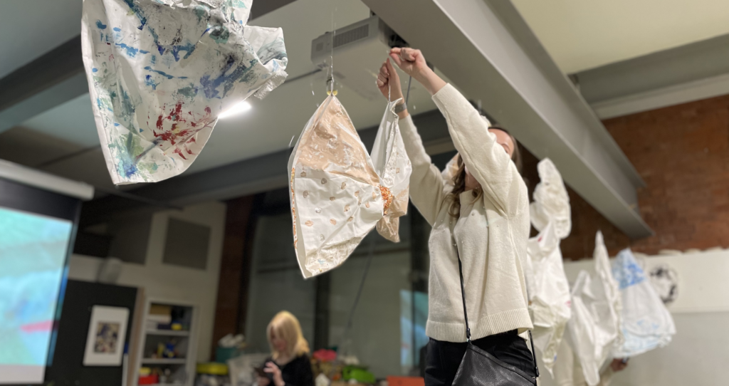 Projects & Exhibitions - Art in Healthcare